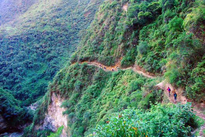 Pros & Cons: The Inca Trail to Machu Picchu vs the Salkantay Trek ...