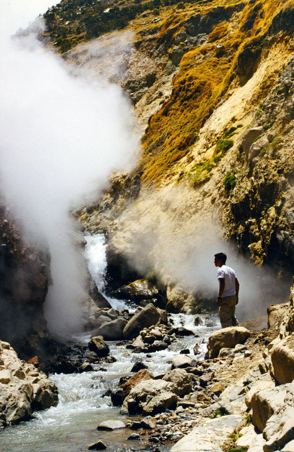 Into the Depths of Colca Canyon near Arequipa, Peru – Pirwa Hostels BLOG